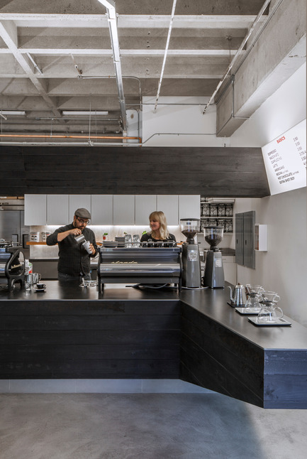 Coffee Bar Revitalizes Area - Dezign Ark