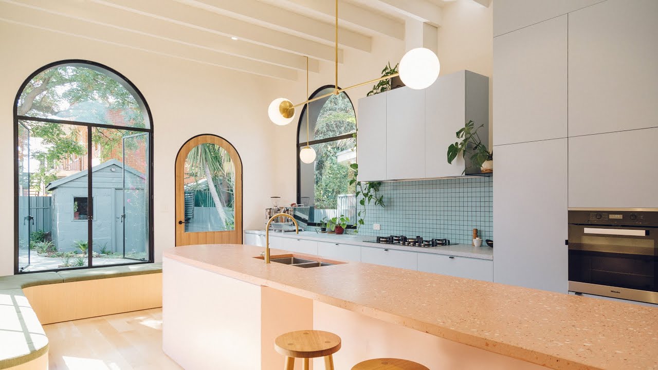 Ten colourful kitchens | One-minute videos | Dezeen - Dezign Ark