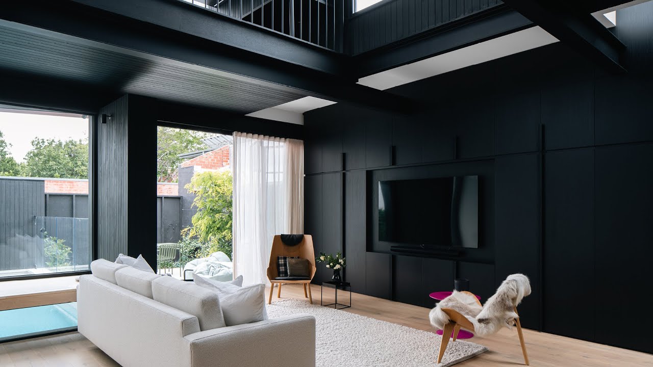This Dark and Moody Interior of a Modern Extension Dares to Be ...